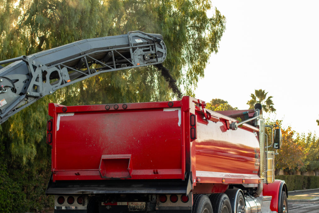 Asphalt Paving Unveiled: Crafting Roads of Tomorrow